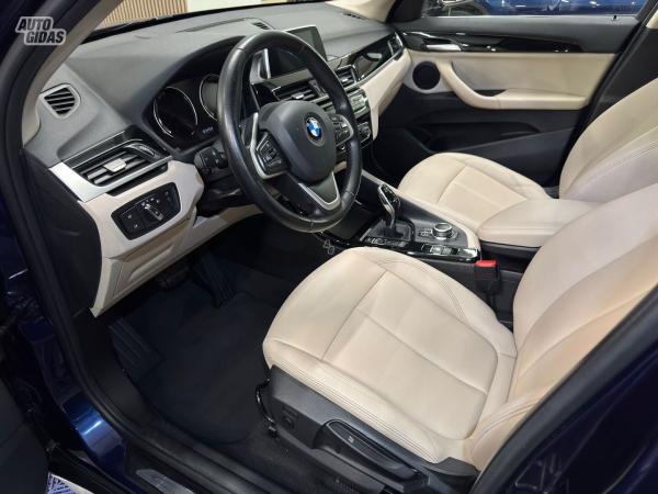 Blue BMW X1 2019 in Kaunas, with an engine capacity of 2.00 L and mileage of 198 thousand km for 15900 €, photo 7 on AUTOMOTO.COM.LV