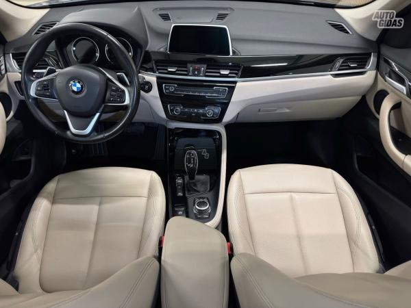 Blue BMW X1 2019 in Kaunas, with an engine capacity of 2.00 L and mileage of 198 thousand km for 15900 €, photo 8 on AUTOMOTO.COM.LV