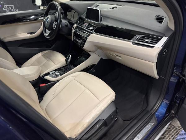 Blue BMW X1 2019 in Kaunas, with an engine capacity of 2.00 L and mileage of 198 thousand km for 15900 €, photo 10 on AUTOMOTO.COM.LV