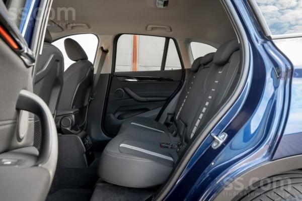 Blue BMW X1 2019 in Tukums, with an engine capacity of 2.00 L and mileage of 143 thousand km for 17490 €, photo 10 on AUTOMOTO.COM.LV