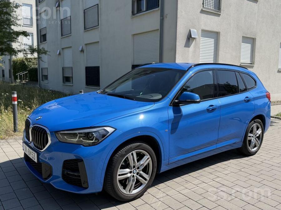 Blue BMW X1 2019 in Daugavpils, with an engine capacity of 2.00 L and mileage of 70 thousand km for 21900 €, photo 1 on AUTOMOTO.COM.LV