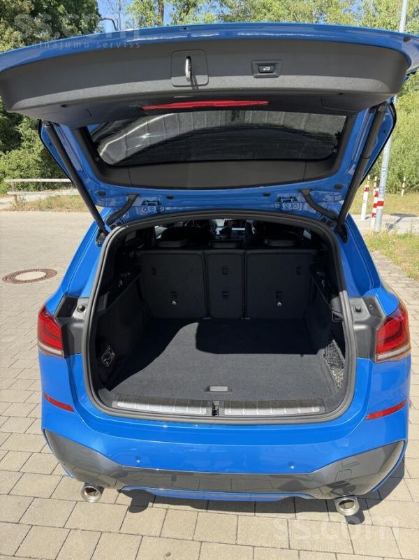 Blue BMW X1 2019 in Daugavpils, with an engine capacity of 2.00 L and mileage of 70 thousand km for 21900 €, photo 5 on AUTOMOTO.COM.LV