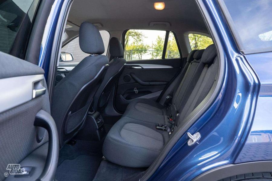 Blue BMW X1 2021 in Marijampole, with an engine capacity of 2.00 L and mileage of 250 thousand km for 16750 €, photo 30 on AUTOMOTO.COM.LV