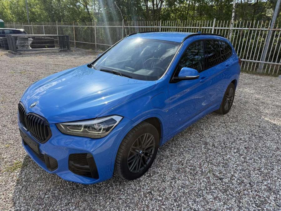Blue BMW X1 2021 in Marijampole, with an engine capacity of 1.50 L and mileage of 140 thousand km for 19400 €, photo 1 on AUTOMOTO.COM.LV