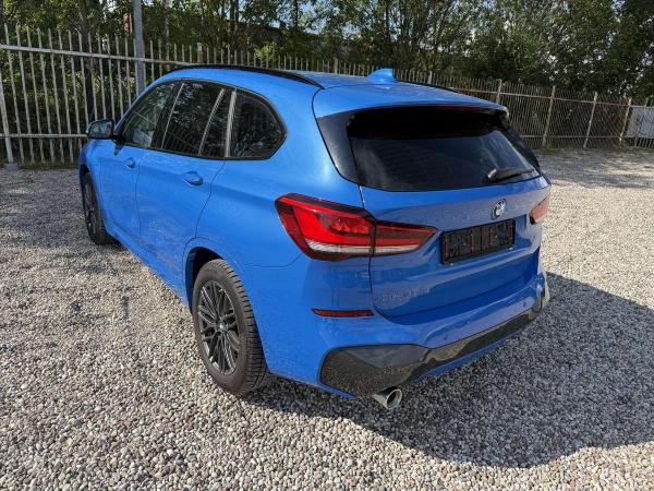 Blue BMW X1 2021 in Marijampole, with an engine capacity of 1.50 L and mileage of 140 thousand km for 19400 €, photo 3 on AUTOMOTO.COM.LV