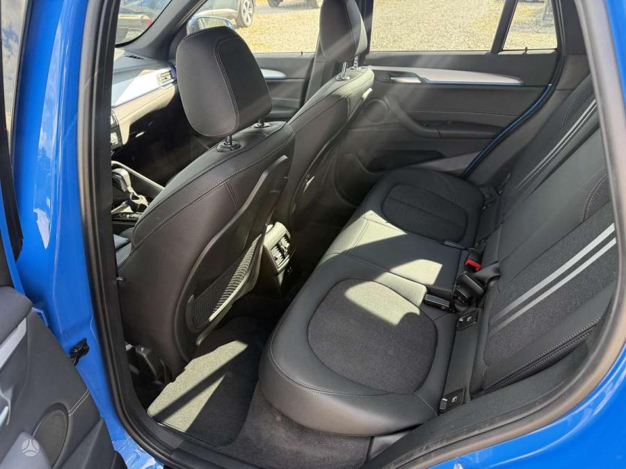 Blue BMW X1 2021 in Marijampole, with an engine capacity of 1.50 L and mileage of 140 thousand km for 19400 €, photo 21 on AUTOMOTO.COM.LV