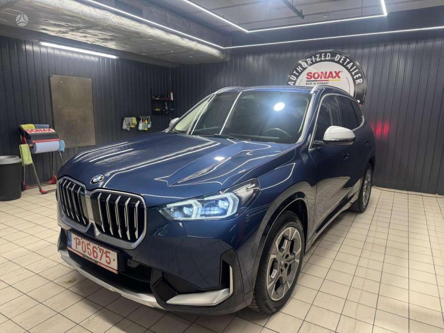 Blue BMW X1 2022 in Vilnius, with an engine capacity of 2.00 L and mileage of 186 thousand km for 28435 €, photo 1 on AUTOMOTO.COM.LV
