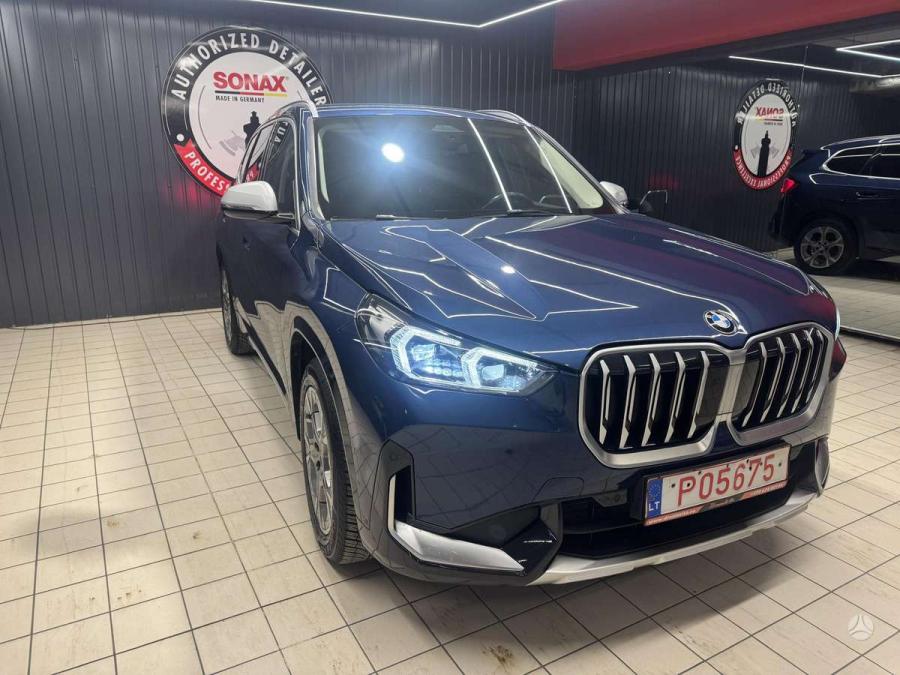 Blue BMW X1 2022 in Vilnius, with an engine capacity of 2.00 L and mileage of 186 thousand km for 28435 €, photo 4 on AUTOMOTO.COM.LV