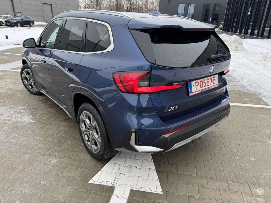 Blue BMW X1 2022 in Vilnius, with an engine capacity of 2.00 L and mileage of 186 thousand km for 28435 €, photo 36 on AUTOMOTO.COM.LV
