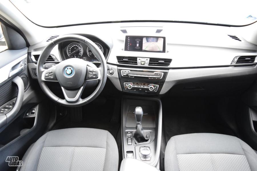 Blue BMW X1 2022 in Vilnius, with an engine capacity of 1.50 L and mileage of 109 thousand km for 17300 €, photo 13 on AUTOMOTO.COM.LV