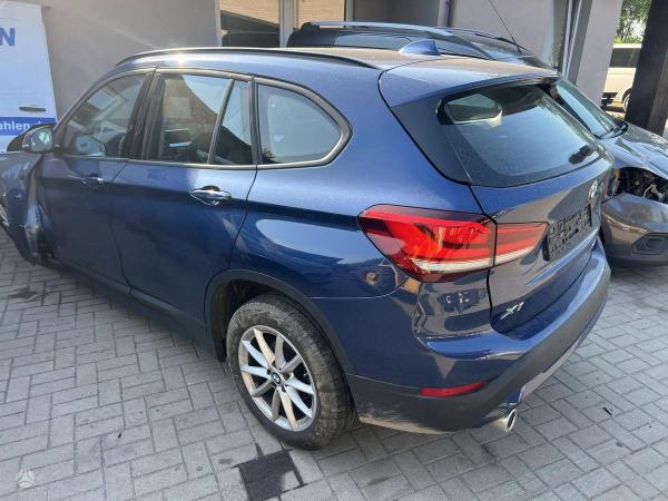 Zils BMW X1 2022 Šakiai, ar dzinēja tilpumu 2.00 L un nobraukumu 74 tūkst. km par 6999 €, foto 1 vietnē AUTOMOTO.COM.LV