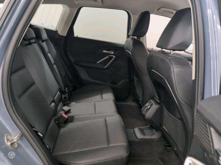 Blue BMW X1 2022 in Vilnius, with an engine capacity of 1.50 L and mileage of 134 thousand km for 27105 €, photo 12 on AUTOMOTO.COM.LV