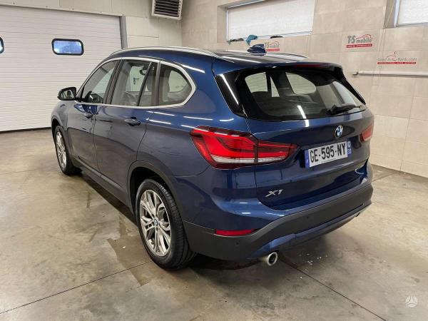 Blue BMW X1 2022 in Marijampole, with an engine capacity of 1.50 L and mileage of 178 thousand km for 16154 €, photo 6 on AUTOMOTO.COM.LV