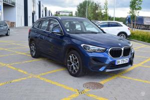 Blue BMW X1 2022 in Vilnius, with an engine capacity of 1.50 L and mileage of 109 thousand km for 16500 €, photo 4 on AUTOMOTO.COM.LV
