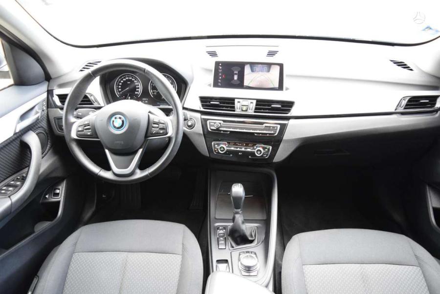 Blue BMW X1 2022 in Vilnius, with an engine capacity of 1.50 L and mileage of 109 thousand km for 16500 €, photo 13 on AUTOMOTO.COM.LV