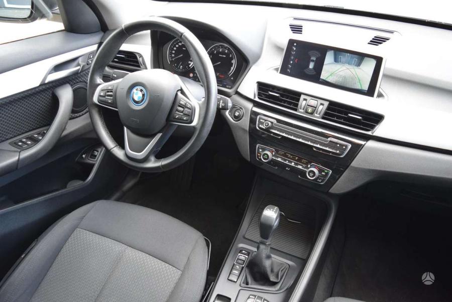 Blue BMW X1 2022 in Vilnius, with an engine capacity of 1.50 L and mileage of 109 thousand km for 16500 €, photo 14 on AUTOMOTO.COM.LV