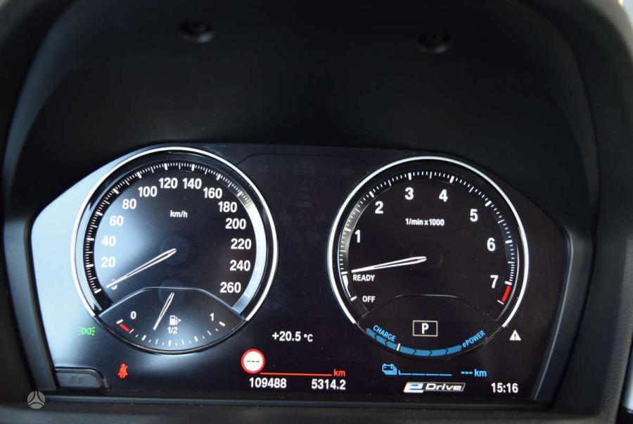 Blue BMW X1 2022 in Vilnius, with an engine capacity of 1.50 L and mileage of 109 thousand km for 16500 €, photo 21 on AUTOMOTO.COM.LV