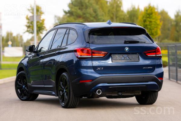 Zils BMW X1 2022 Jelgava, ar dzinēja tilpumu 1.50 L un nobraukumu 0 tūkst. km par 17500 €, foto 6 vietnē AUTOMOTO.COM.LV