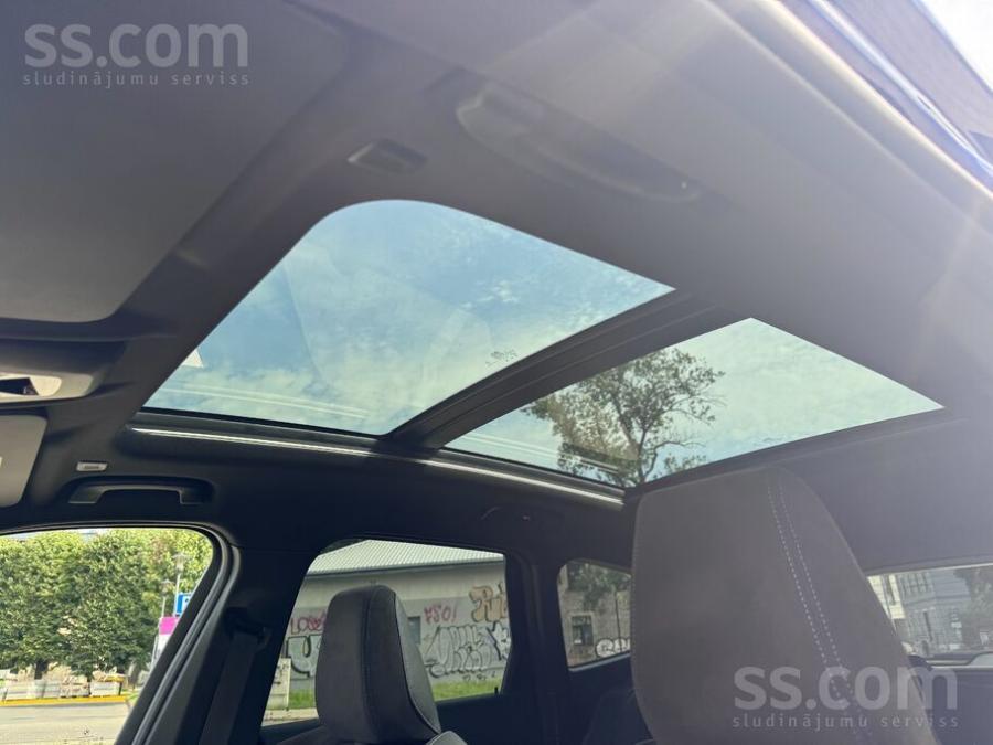 Blue BMW X1 2023 in Riga, with an engine capacity of 1.50 L and mileage of 29 thousand km for 38000 €, photo 6 on AUTOMOTO.COM.LV
