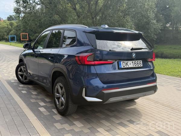 Zils BMW X1 2023 Rēzekne, ar dzinēja tilpumu 2.00 L un nobraukumu 173 tūkst. km par 28990 €, foto 6 vietnē AUTOMOTO.COM.LV