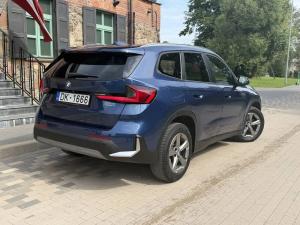 Blue BMW X1 2023 in Rezekne, with an engine capacity of 2.00 L and mileage of 173 thousand km for 28990 €, photo 6 on AUTOMOTO.COM.LV