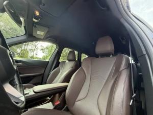 Blue BMW X1 2023 in Rezekne, with an engine capacity of 2.00 L and mileage of 173 thousand km for 28990 €, photo 11 on AUTOMOTO.COM.LV
