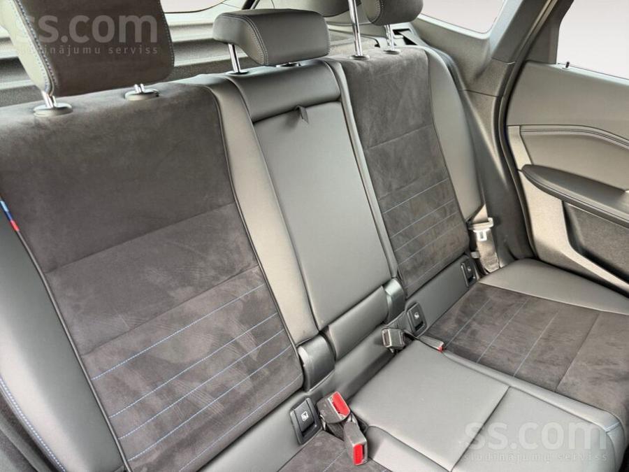 Blue BMW X1 2023 in Riga, with an engine capacity of 1.50 L and mileage of 104 thousand km for 35900 €, photo 8 on AUTOMOTO.COM.LV