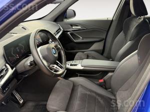 Blue BMW X1 2023 in Riga, with an engine capacity of 1.50 L and mileage of 104 thousand km for 35900 €, photo 12 on AUTOMOTO.COM.LV