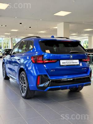 Синий БМВ Х1 2023 в Рига, объемом двигателя 1.50 л и пробегом 90 тыс. км за 31999 €, фото 4 на AUTOMOTO.COM.LV