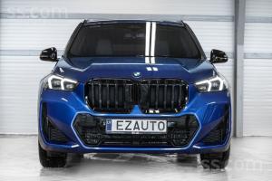 Blue BMW X1 2024 in Tukums, with an engine capacity of 1.50 L and mileage of 0 thousand km for 45500 €, photo 11 on AUTOMOTO.COM.LV