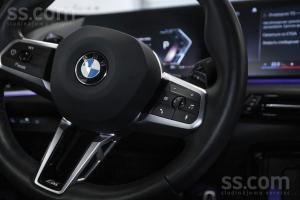 Blue BMW X1 2024 in Tukums, with an engine capacity of 1.50 L and mileage of 0 thousand km for 45500 €, photo 25 on AUTOMOTO.COM.LV