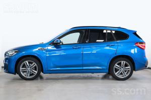 Zils BMW X1 2016 Rīga, ar dzinēja tilpumu 2.00 L un nobraukumu 152 tūkst. km par 15990 €, foto 44 vietnē AUTOMOTO.COM.LV