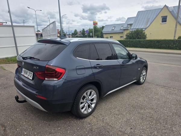 Blue BMW X1 2012 in Alytus, with an engine capacity of 2.00 L and mileage of 286 thousand km for 6500 €, photo 2 on AUTOMOTO.COM.LV