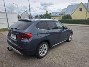 Blue BMW X1 2012 in Alytus, with an engine capacity of 2.00 L and mileage of 286 thousand km for 6500 €, photo 3 on AUTOMOTO.COM.LV