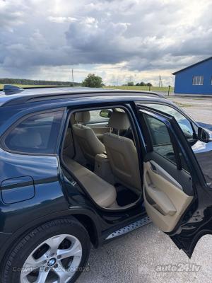 Blue BMW X1 2013 in Tallinn, with an engine capacity of 2.00 L and mileage of 197 thousand km for 8000 €, photo 10 on AUTOMOTO.COM.LV