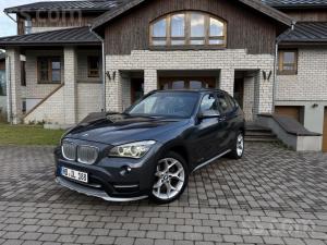 Zils BMW X1 2015 Cēsis, ar dzinēja tilpumu 2.00 L un nobraukumu 260 tūkst. km par 8950 €, foto 4 vietnē AUTOMOTO.COM.LV