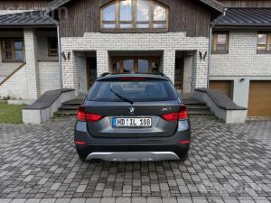 Zils BMW X1 2015 Cēsis, ar dzinēja tilpumu 2.00 L un nobraukumu 260 tūkst. km par 8950 €, foto 6 vietnē AUTOMOTO.COM.LV