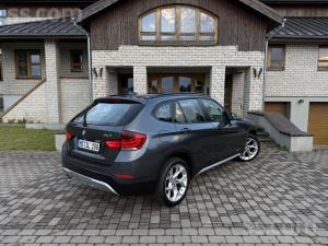 Zils BMW X1 2015 Cēsis, ar dzinēja tilpumu 2.00 L un nobraukumu 260 tūkst. km par 8950 €, foto 7 vietnē AUTOMOTO.COM.LV