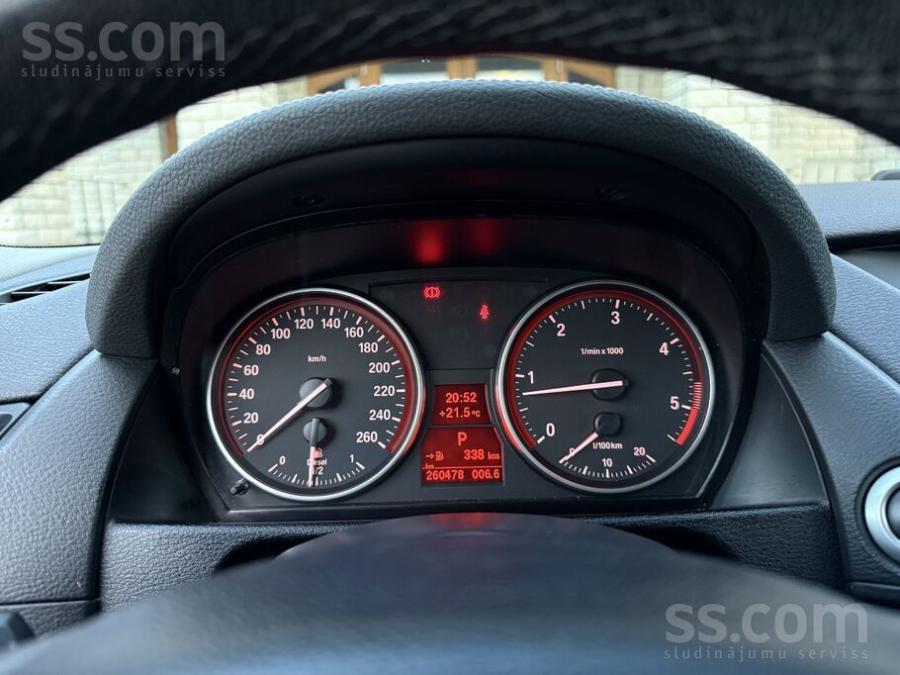Zils BMW X1 2015 Cēsis, ar dzinēja tilpumu 2.00 L un nobraukumu 260 tūkst. km par 8950 €, foto 12 vietnē AUTOMOTO.COM.LV
