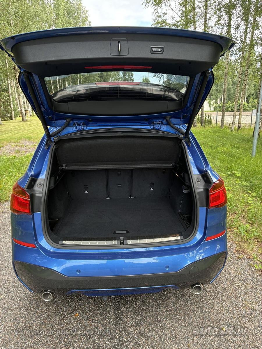 Zils BMW X1 2019 Pērnava, ar dzinēja tilpumu 2.00 L un nobraukumu 105 tūkst. km par 22000 €, foto 8 vietnē AUTOMOTO.COM.LV