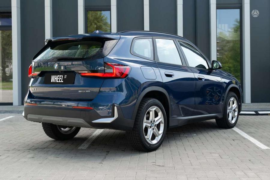 Zils BMW X1 2022 Viļņa, ar dzinēja tilpumu 1.50 L un nobraukumu 31 tūkst. km par 32000 €, foto 6 vietnē AUTOMOTO.COM.LV