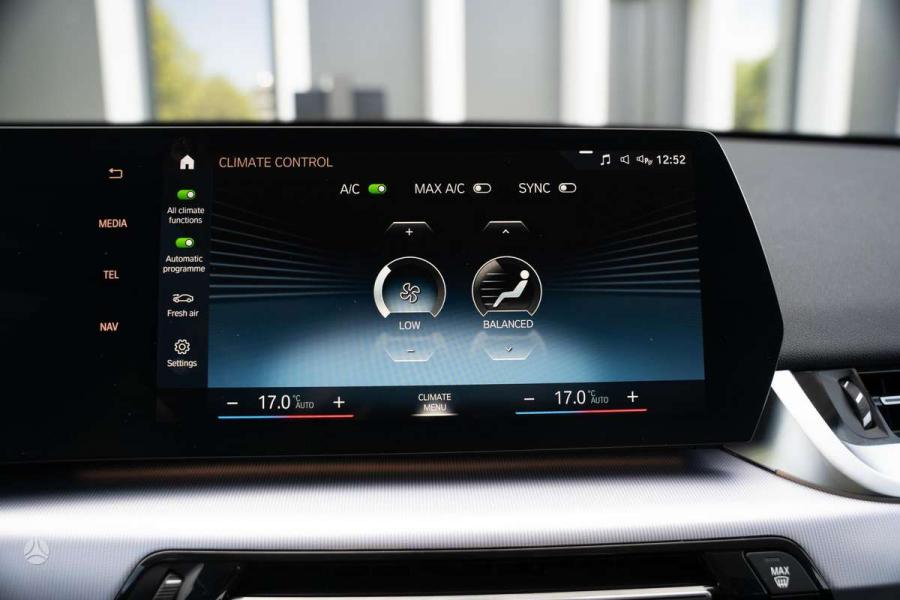 Zils BMW X1 2022 Viļņa, ar dzinēja tilpumu 1.50 L un nobraukumu 31 tūkst. km par 32000 €, foto 33 vietnē AUTOMOTO.COM.LV