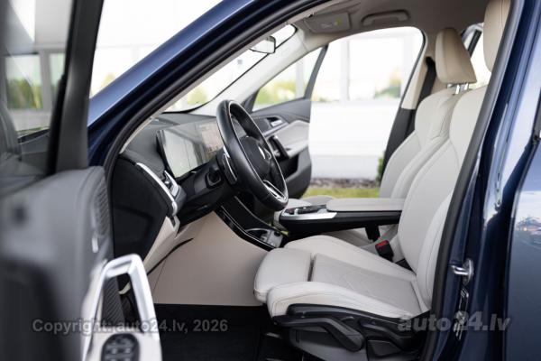 BMW X1 2023 in Tallinn on AUTOMOTO.COM.LV Blue BMW X1 2023 in Tallinn, with an engine capacity of 1.50 L and mileage of 46 thousand km for 37990 €, photo 11 on AUTOMOTO.COM.LV