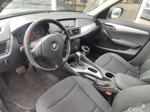 Brown BMW X1 2009 in Avizieniai, with an engine capacity of 2.00 L and mileage of 304 thousand km for 4900 €, photo 16 on AUTOMOTO.COM.LV