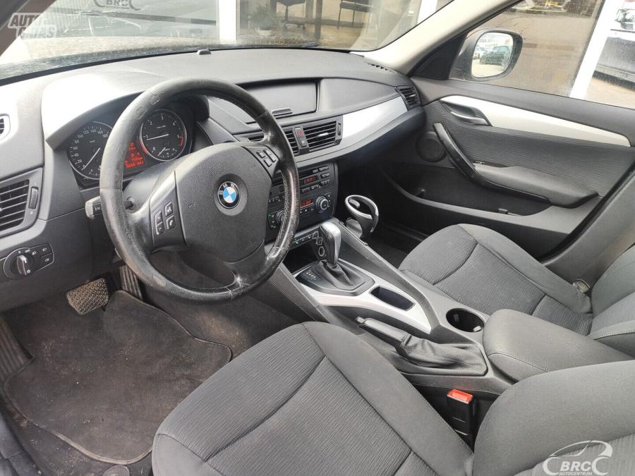 Brown BMW X1 2009 in Avizieniai, with an engine capacity of 2.00 L and mileage of 304 thousand km for 4900 €, photo 16 on AUTOMOTO.COM.LV