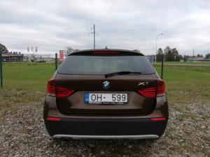 Brown BMW X1 2009 in Saldus, with an engine capacity of 2.00 L and mileage of 292 thousand km for 7700 €, photo 7 on AUTOMOTO.COM.LV
