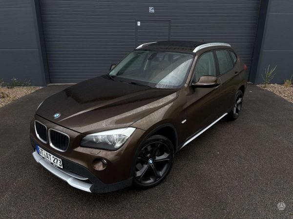 Brown BMW X1 2009 in Vilnius, with an engine capacity of 2.00 L and mileage of 248 thousand km for 7150 €, photo 3 on AUTOMOTO.COM.LV