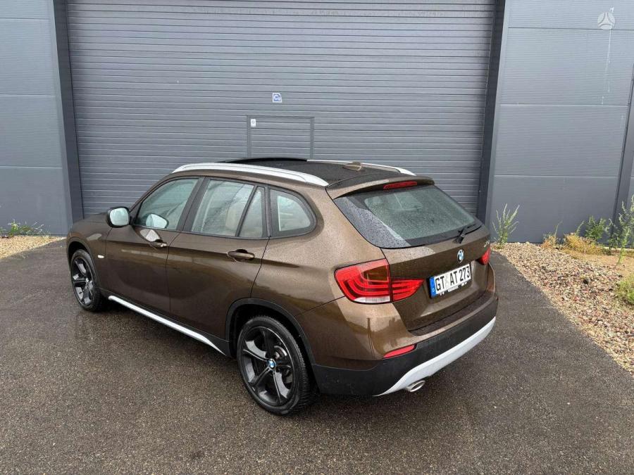 Brūns BMW X1 2009 Viļņa, ar dzinēja tilpumu 2.00 L un nobraukumu 248 tūkst. km par 7150 €, foto 6 vietnē AUTOMOTO.COM.LV