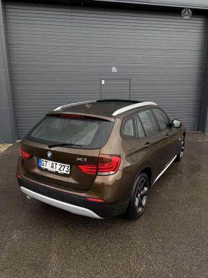 Brūns BMW X1 2009 Viļņa, ar dzinēja tilpumu 2.00 L un nobraukumu 248 tūkst. km par 7150 €, foto 8 vietnē AUTOMOTO.COM.LV