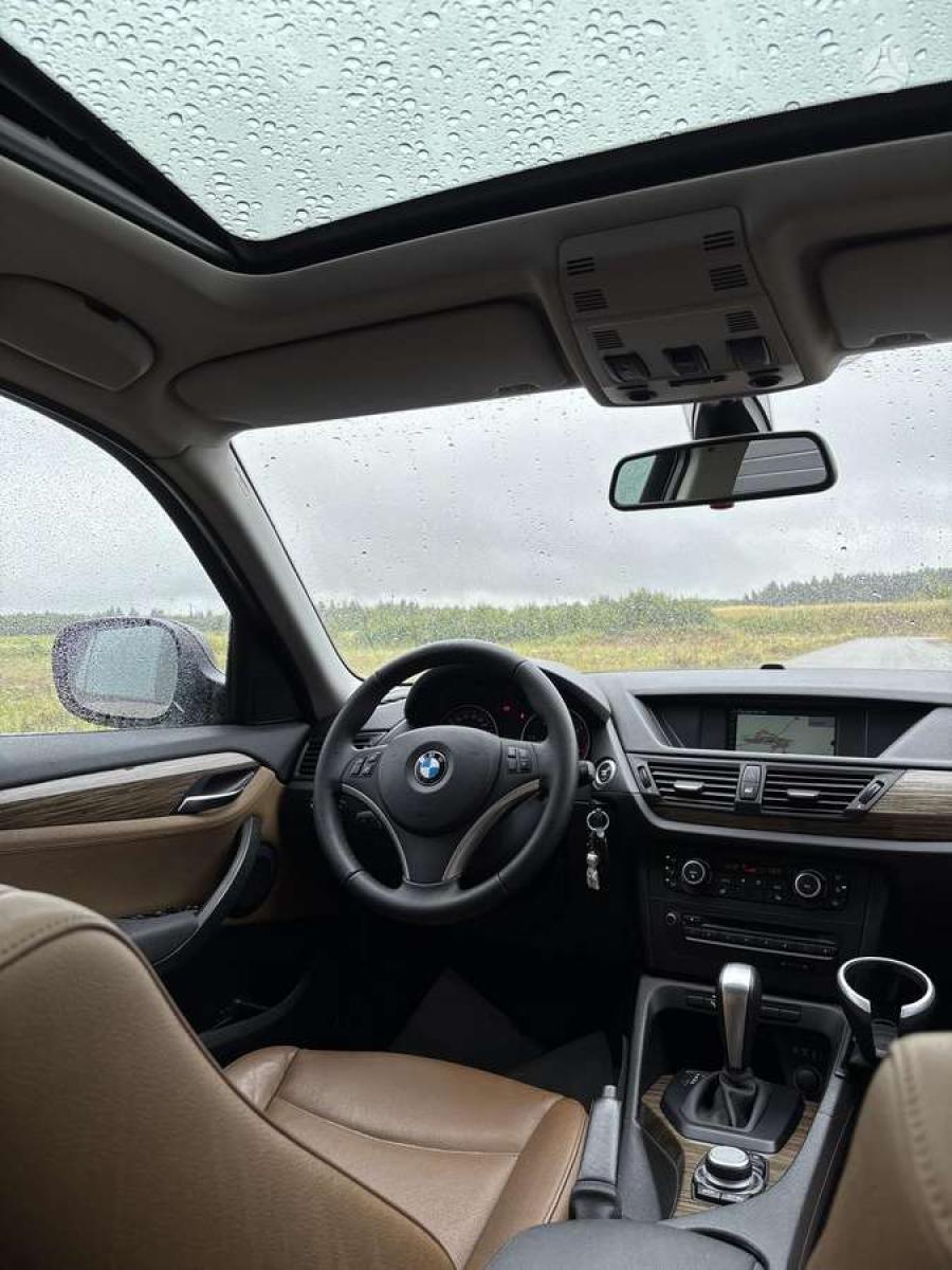 Brūns BMW X1 2009 Viļņa, ar dzinēja tilpumu 2.00 L un nobraukumu 248 tūkst. km par 7150 €, foto 16 vietnē AUTOMOTO.COM.LV